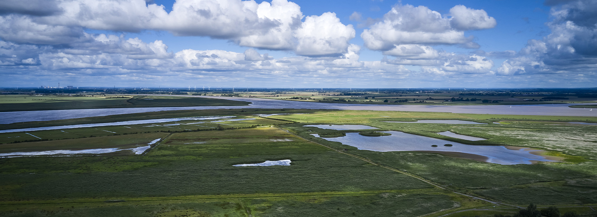 Alkborough Flats Birdwatching - Visit Lincolnshire